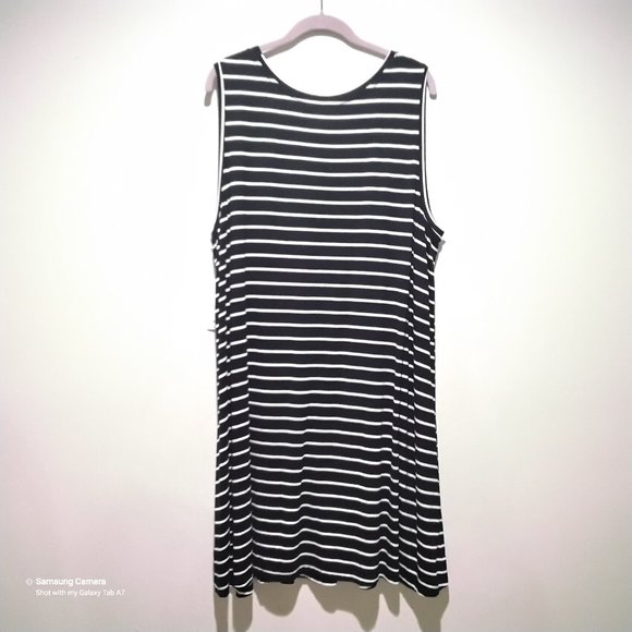 a.n.a | Dresses | Ana Black White Horizontal Striped Sleeveless Midi ...